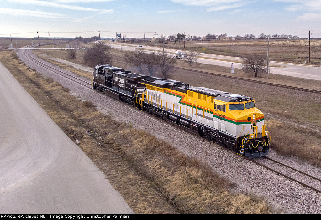 Cerrejón 1025 and NS 4406